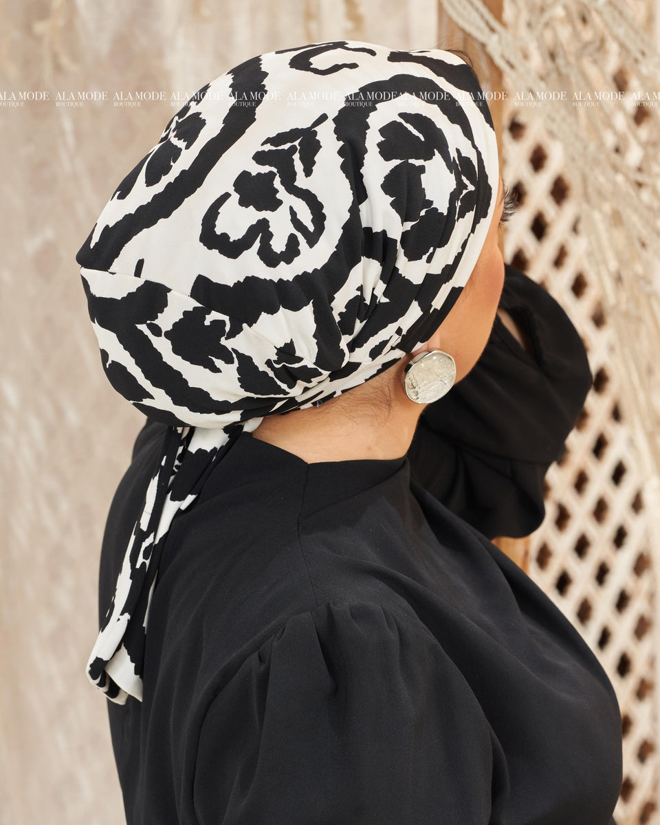 Black x White Mini Scarf – Alamode Boutique